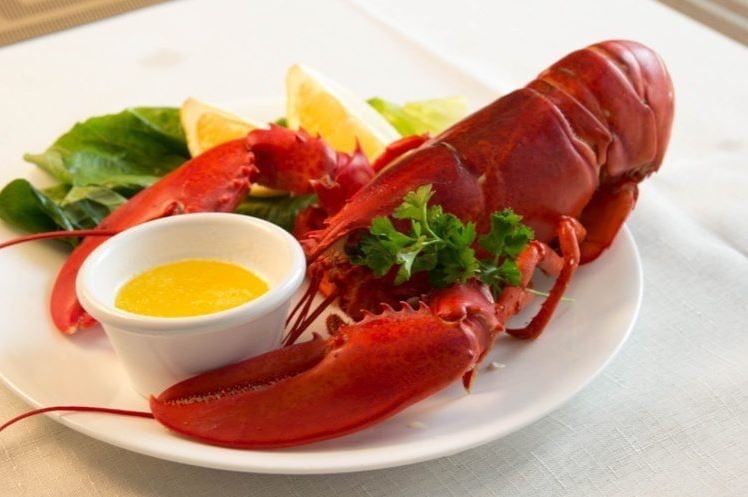 How to Pick the Right Size Lobster
